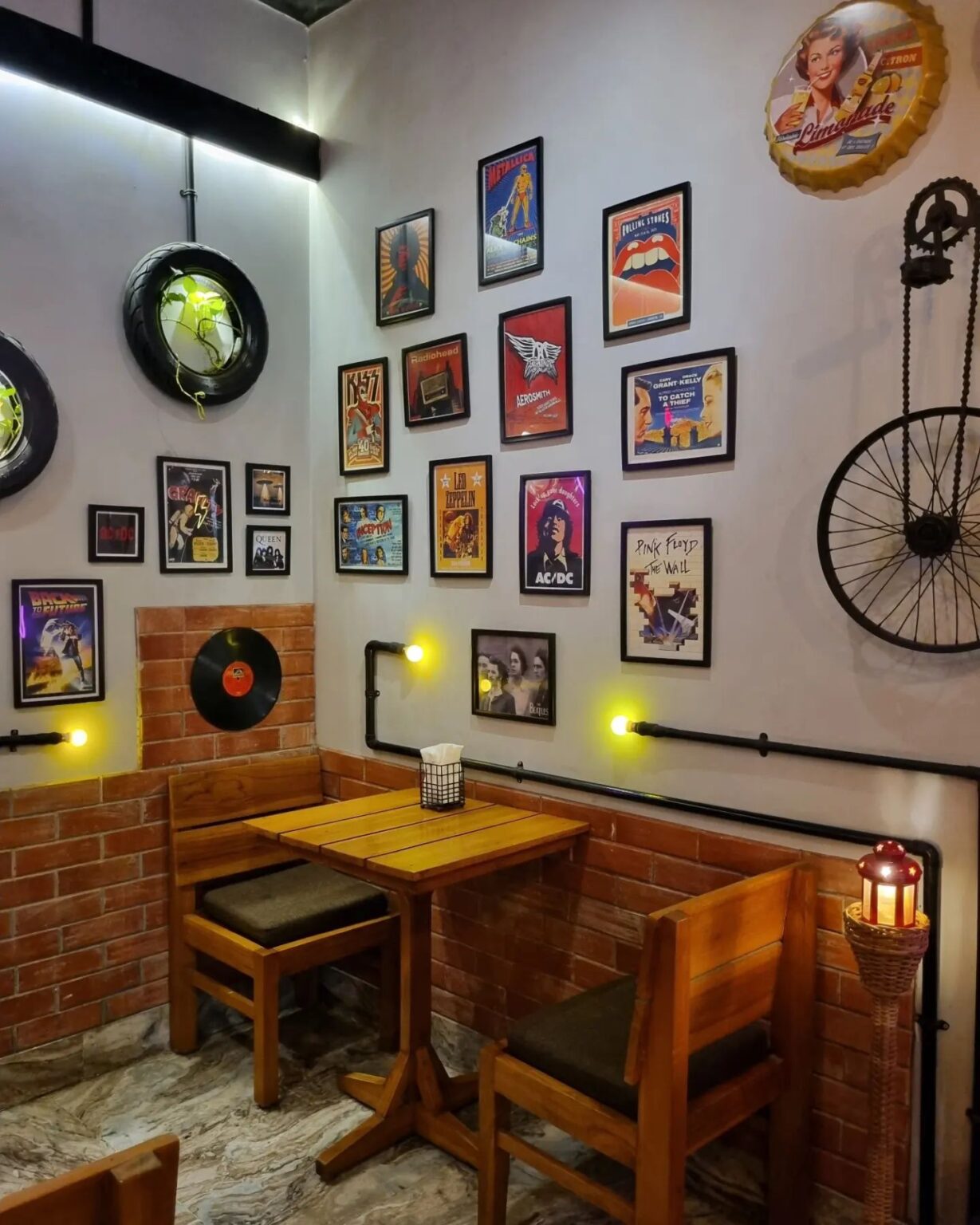 Explore Lucknow's Top 15 Cafes For Best Cuisine & Aesthetic | Travel ...
